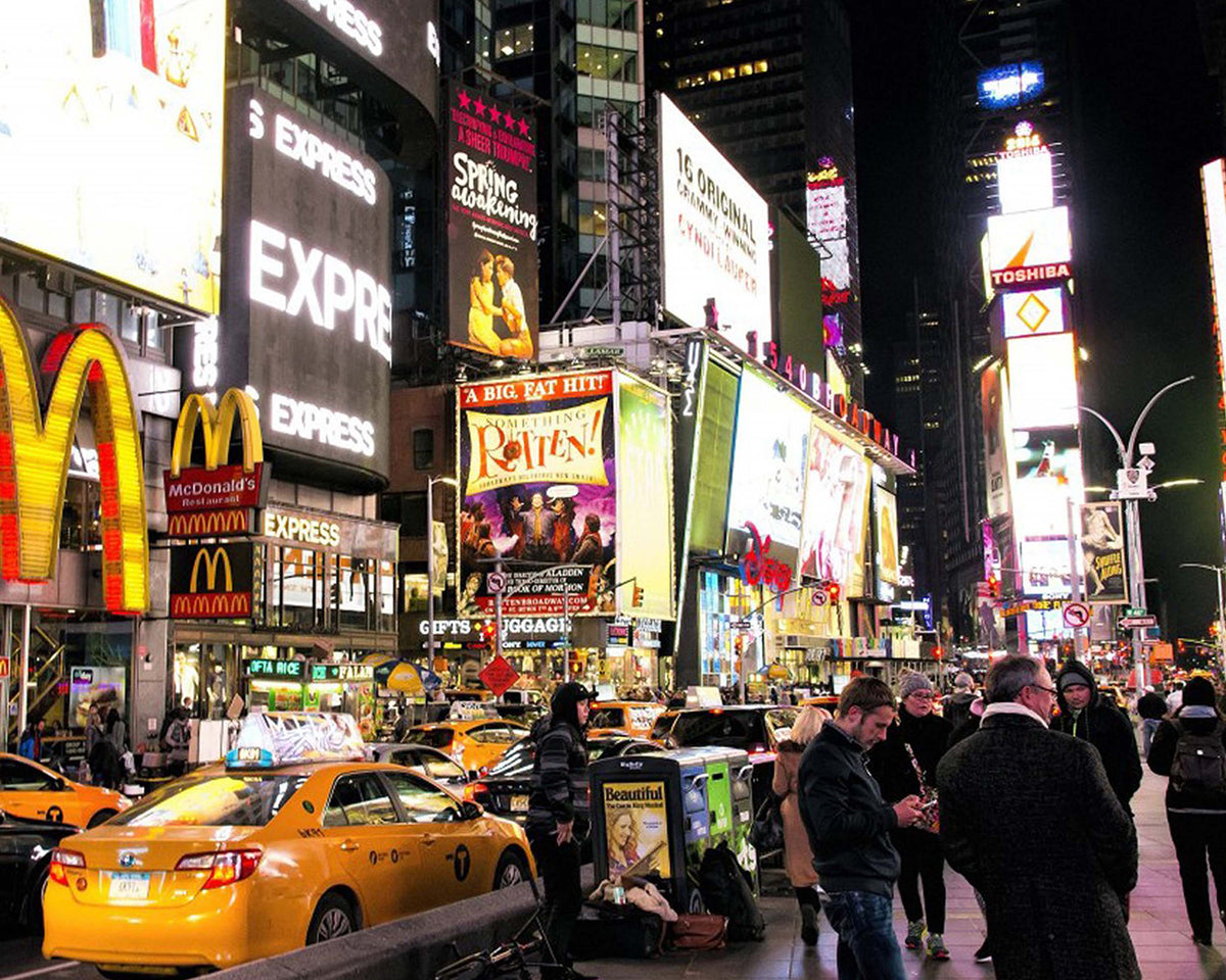 Times Square – Retail Store Tours