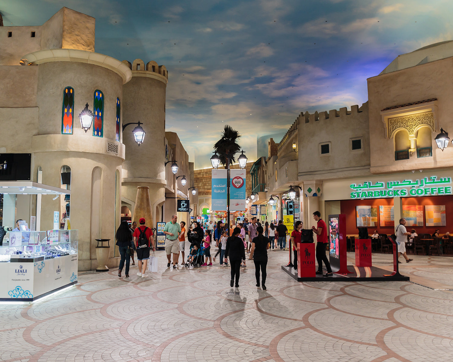 Ibn Battuta Mall – Retail Store Tours