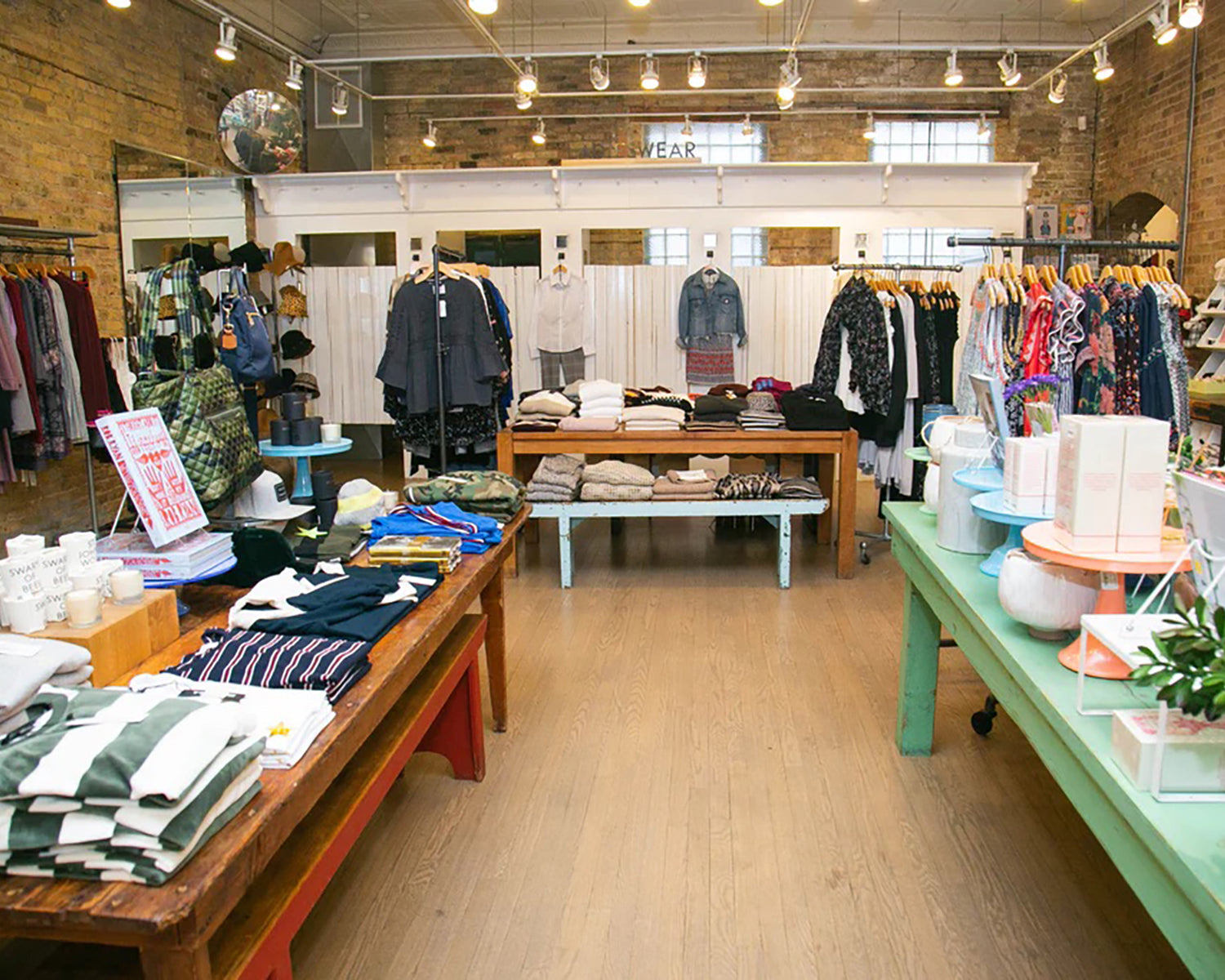 Lincoln Park – Retail Store Tours